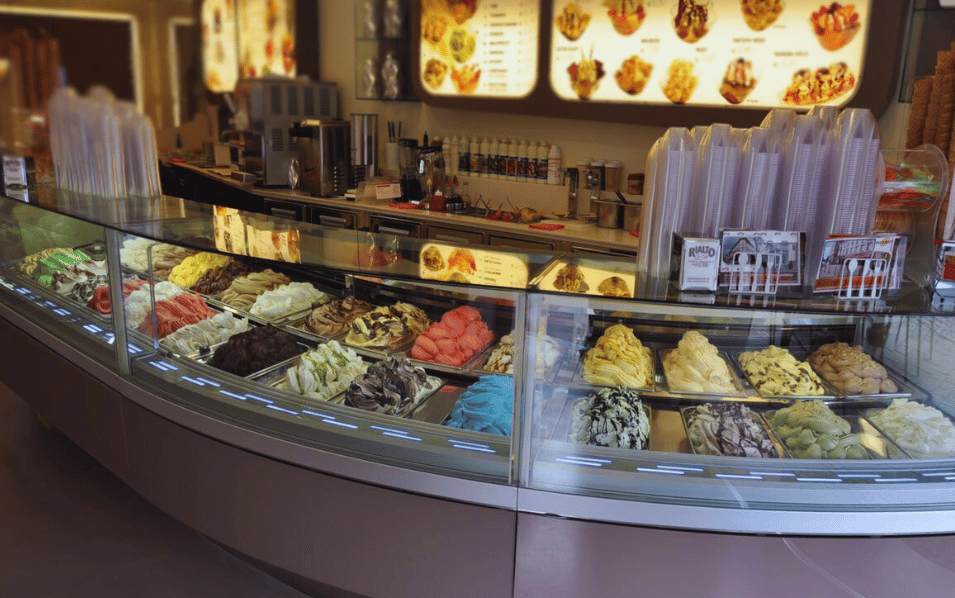 Eiscafé Rialto Marktplatz – Italienisches Eis mit Wiesbadener Herz ...